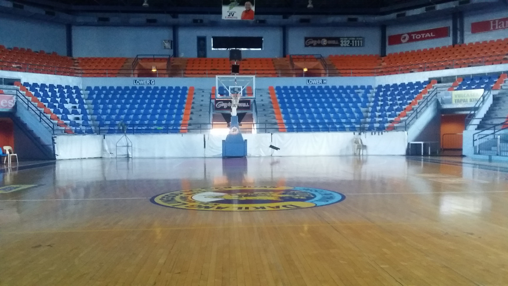 FilOil Flying V Center – Courtslots